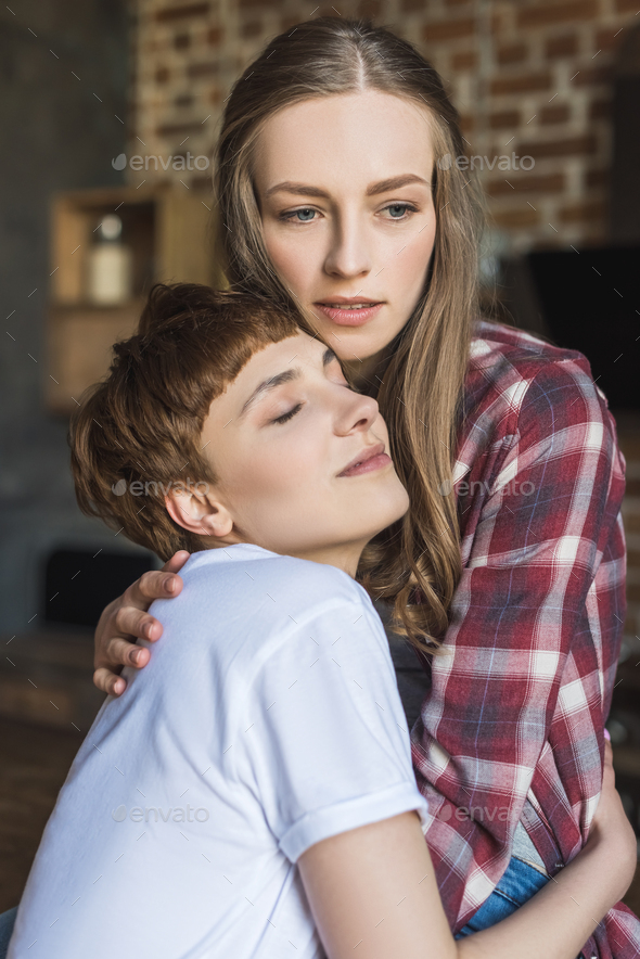 Teen Lesbian Couples