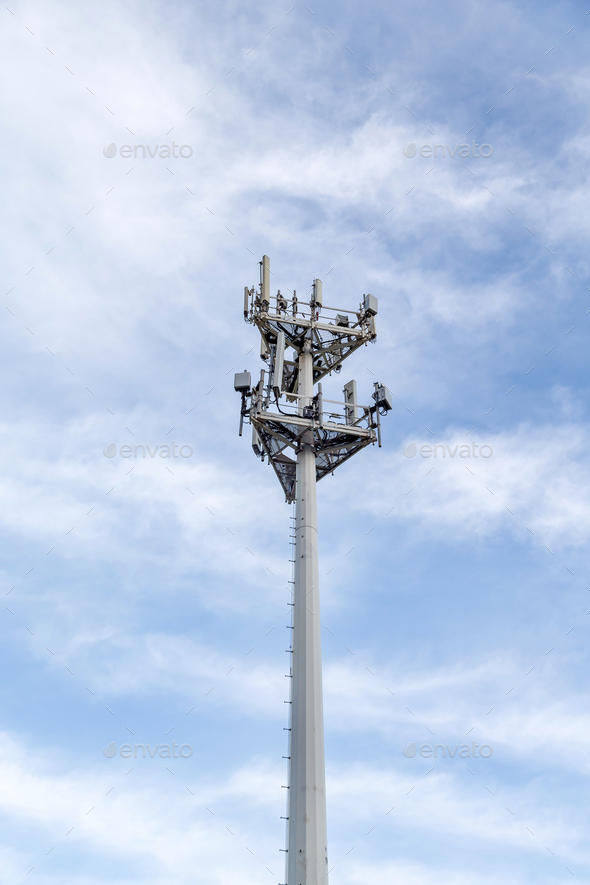 Telecommunication tower, 4G and 5G radio network telecommunication ...