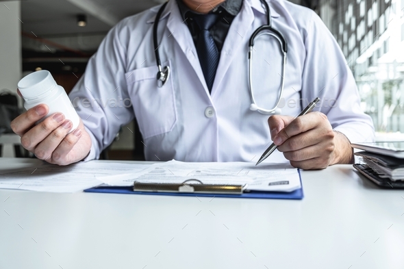 Doctor having conversation with patient while discussing explaining ...