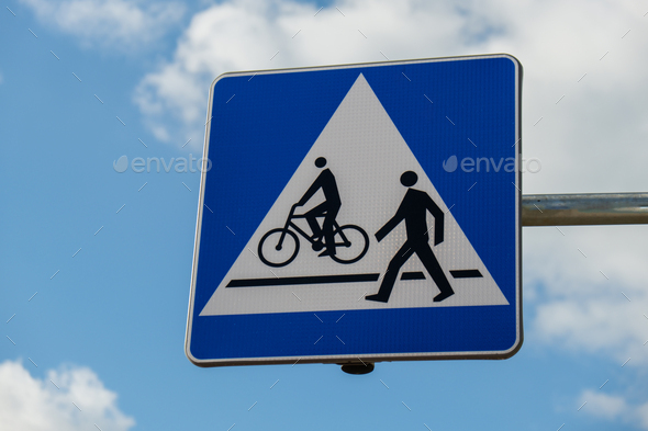 Cyclist and pedestrian route sharing sign. Road sign Pedestrian and ...
