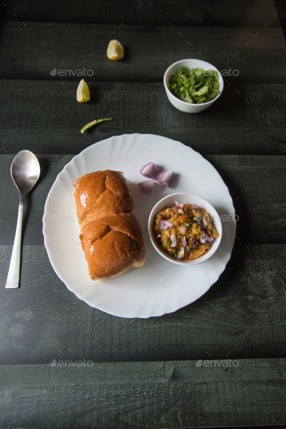 Top view of cooked food pav bhaji in a plate. Stock Photo by ...