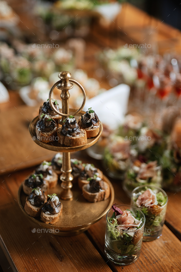 welcome buffet with alcohol and snacks Stock Photo by Omelnickiy ...