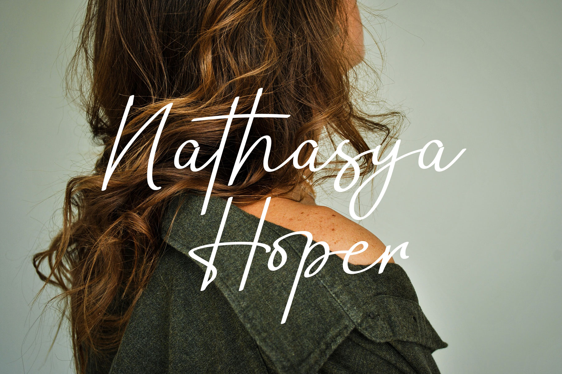 Findream, Fonts | GraphicRiver