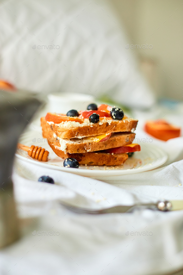 Breakfast on white bed sheets, good morning, summer french toast Stock ...