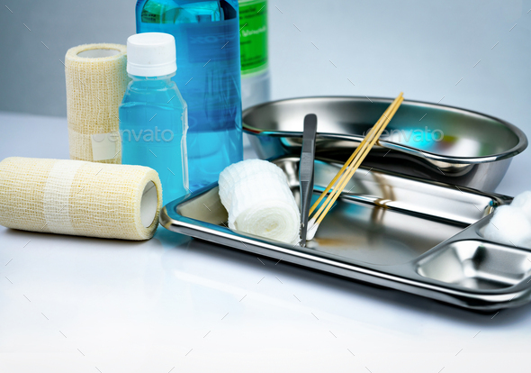 Wound care dressing set and stainless steel plate, forceps, iodine cup ...