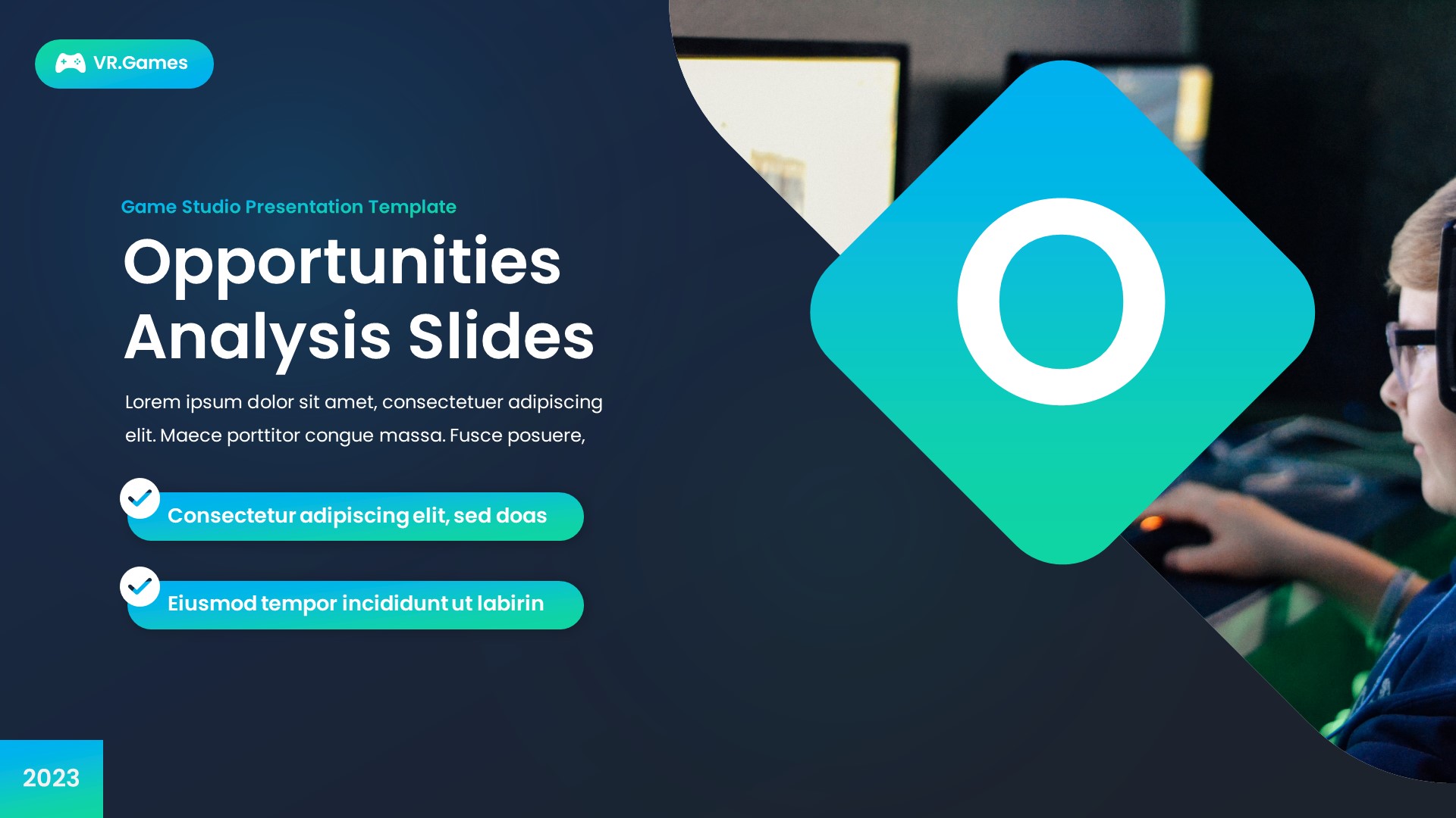 VR Games - Gaming Studio Powerpoint Template, Presentation Templates