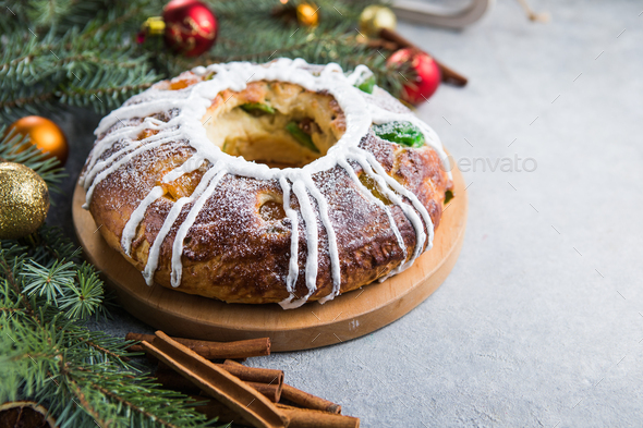 Epiphany cake, Kings cake, Roscon de reyes or Rosca de reyes ...