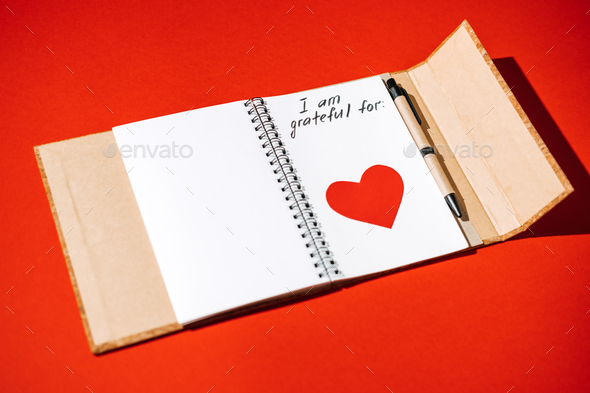 How to Practice Gratitude. Writing gratitude journal transform the way ...