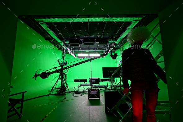 professional green screen studio for virtual production VP and VFX CGI ...