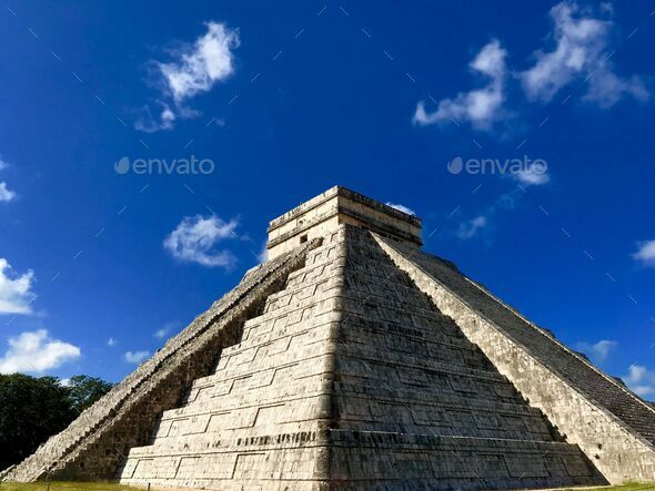 Temple of Kukulcan, El Castillo. Chichen Itza, Mexico. Stock Photo by ...