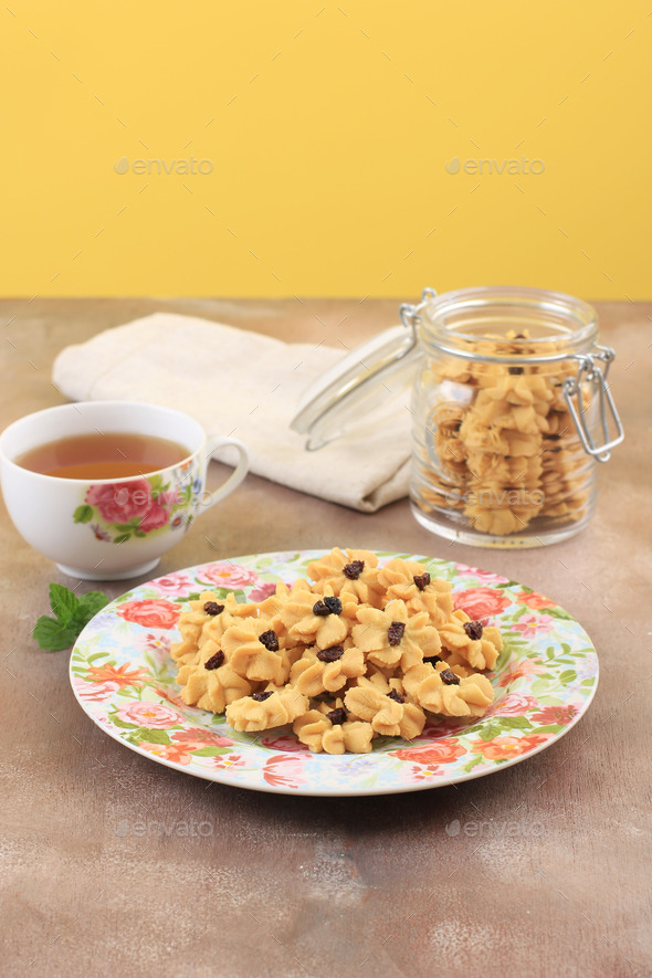 Kue Semprit Indonesian Butter Cookies for Ied Al Fitr or Lebaran Stock ...