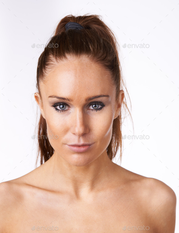 Natural gorgeous. Portrait of a beautiful young woman with bare ...