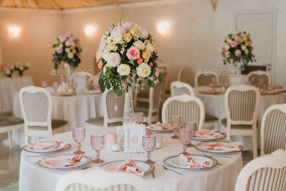 Coziness and style. Modern event design. Table setting at the wedding ...