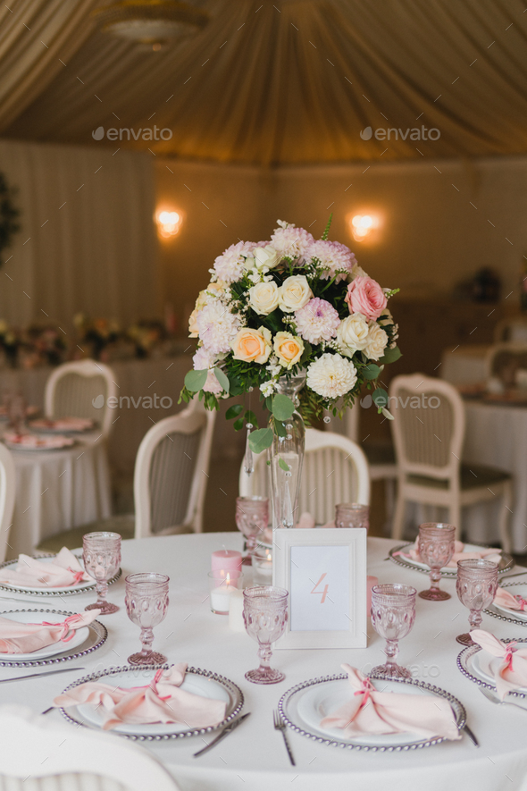 Coziness and style. Modern event design. Table setting at the wedding ...