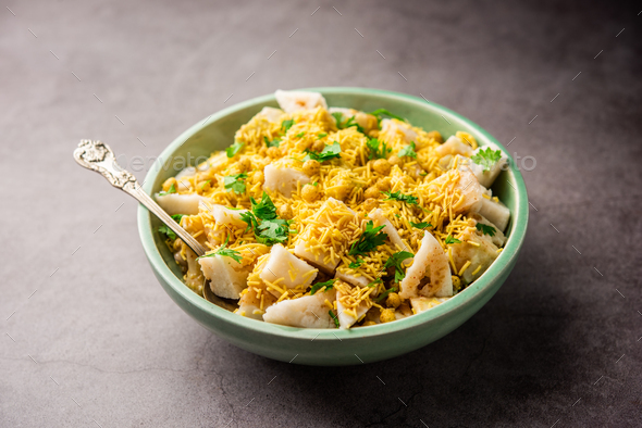 Idli Chaat is a tasty Indian recipe made using leftover idlis Stock ...