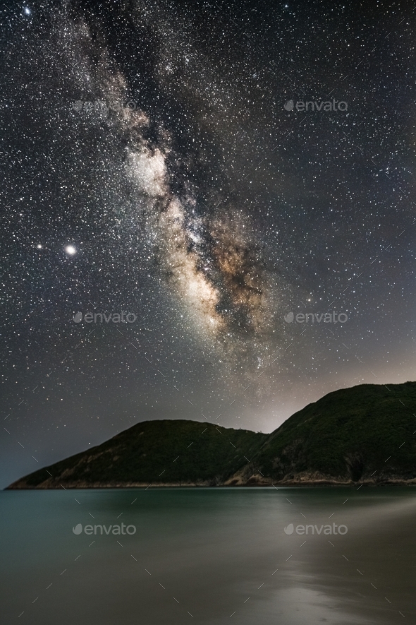 Breathtaking scenery of the Milky Way Galaxy in the scenic night sky ...