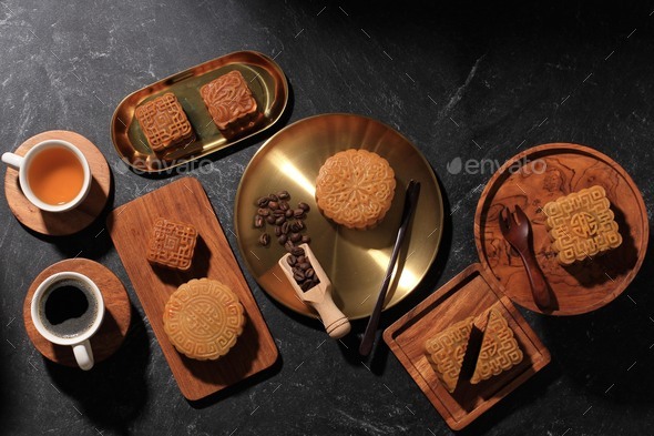 Top View Various Shape Moon Cake (Mooncake) Chinese Dessert Snack ...