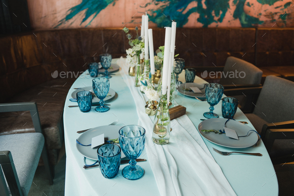 Coziness and style. Modern event design. Table setting at the wedding ...
