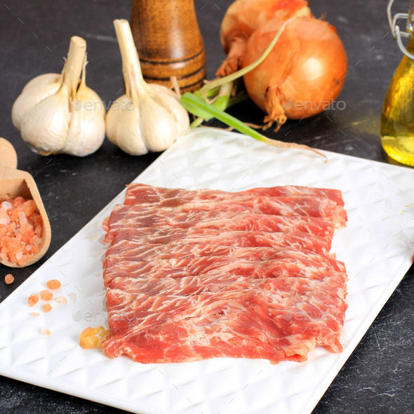 Japanese Sirloin Beef Beef Thin Slice for Yakiniku, Suki, or Korean ...