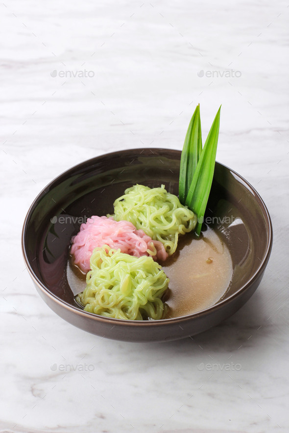Putu Mayang or Petulo, Indonesian Traditional Javanese Snack Made of ...