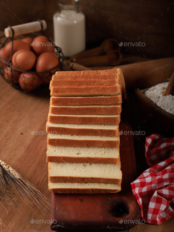 Sliced Toast Loaf White Bread (Shokupan or Roti Tawar) for Breakfast ...