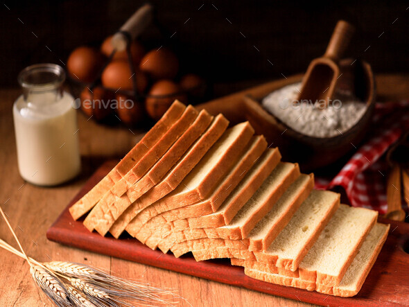 Sliced Toast Loaf White Bread (Shokupan or Roti Tawar) for Breakfast ...