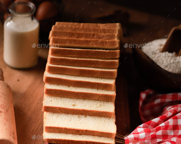 Sliced Toast Loaf White Bread (Shokupan or Roti Tawar) for Breakfast ...
