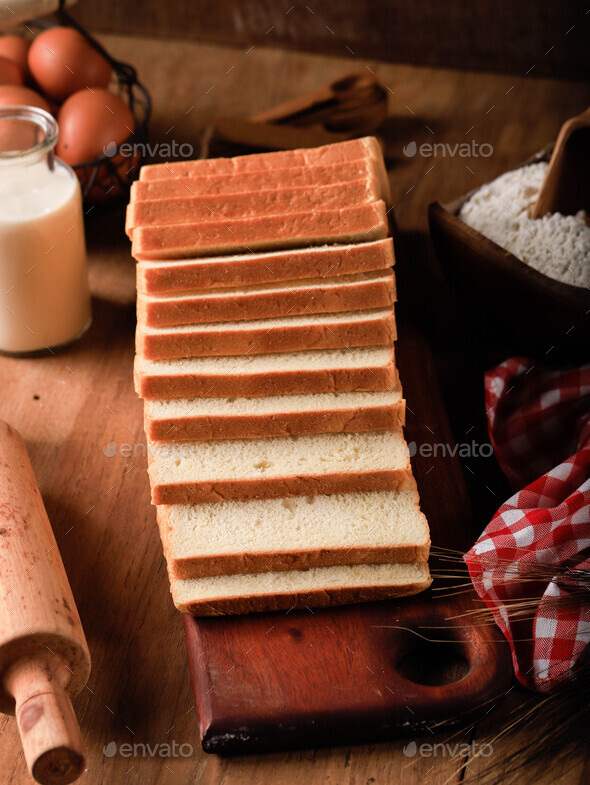 Sliced Toast Loaf White Bread (Shokupan or Roti Tawar) for Breakfast ...