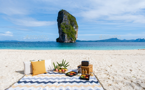 Picnic blanket on the Koh Poda Beach Krabi Thailand, the tropical beach ...