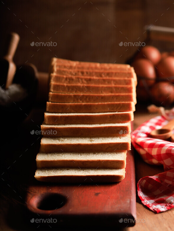 Sliced Toast Loaf White Bread (Shokupan or Roti Tawar) for Breakfast ...