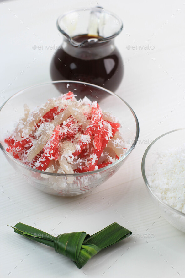 Cenil Merah Putih (Red and White Cenil), Indonesian Traditional Snack ...