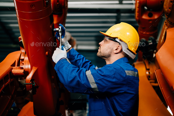 Professional worker maintenance machine robotic arms industrial ...