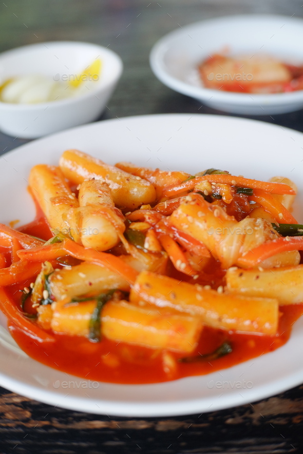 Plate of traditional Korean Tteok-bokki Stock Photo by wirestock ...