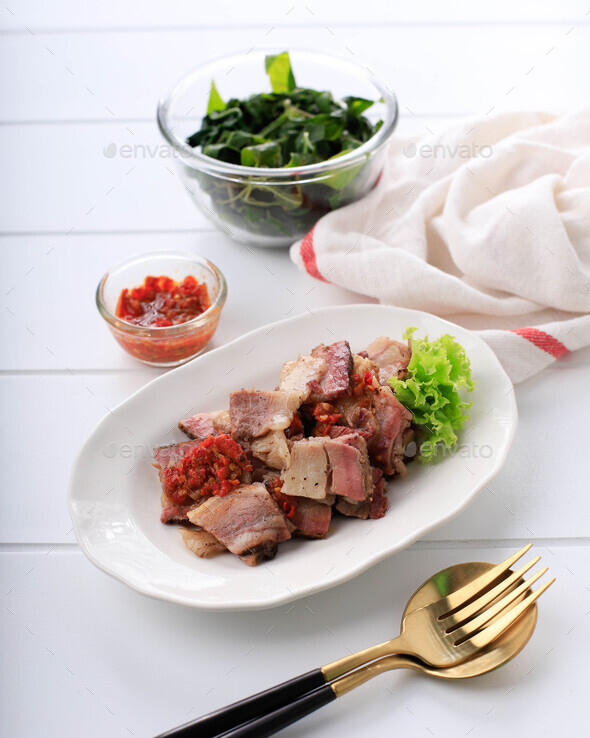 Se'i Sapi or Beef Sei is Indonesia Traditional Smoked Beef, Served with ...
