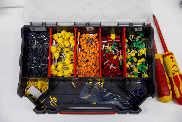 Kit with electrical pins and connectors of different sizes and shapes ...