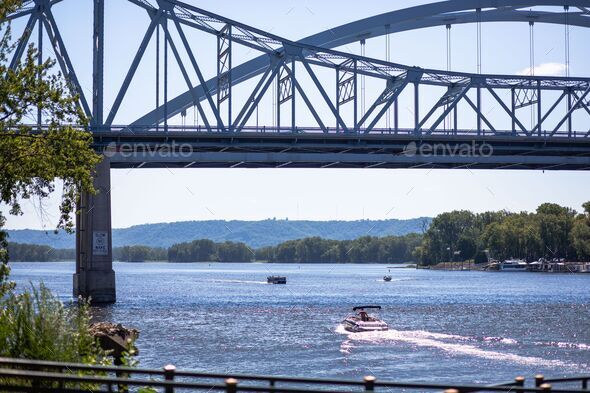 Sailing boats under the Mississippi River Bridge in La Crosse ...