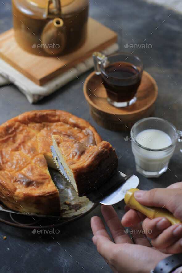 Basque Burnt Cheese Cake on Black Background, Viral Cheese Cake Stock ...