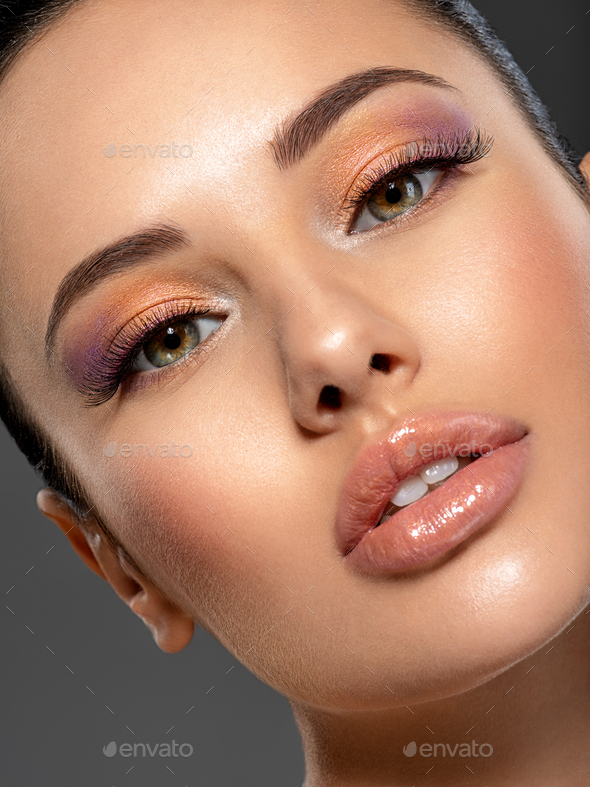 Front portrait of the woman with beauty face - isolated. Beauty face of ...