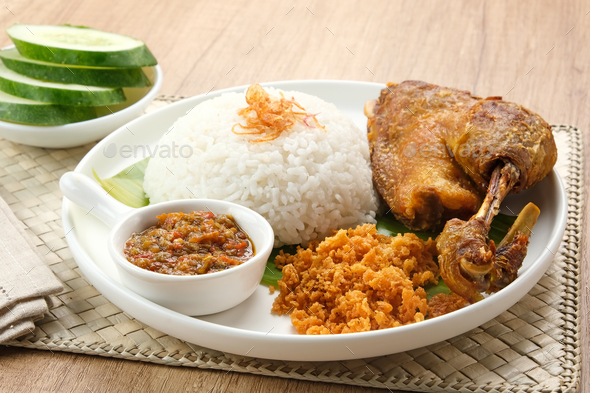 Bebek Goreng Kremes, Indonesian food Stock Photo by tyasindayanti ...