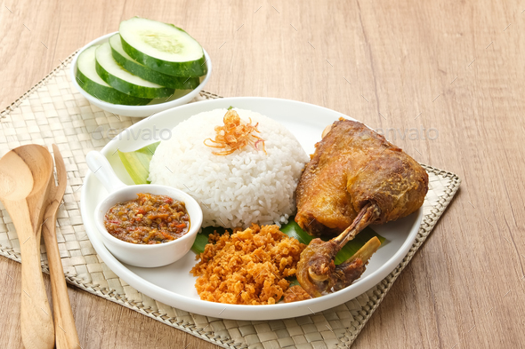 Bebek Goreng Kremes, Indonesian food Stock Photo by tyasindayanti ...