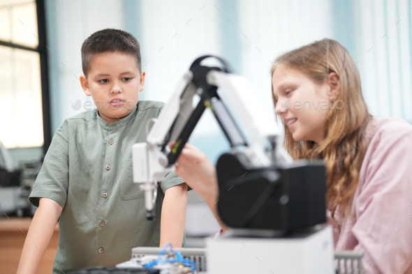 Children learning AI technology Robot with artificial intelligence ...