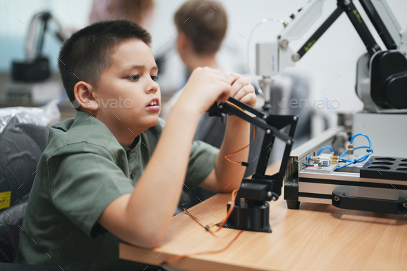 Children learning AI technology Robot with artificial intelligence ...