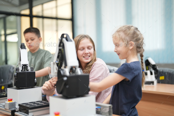 Children learning AI technology Robot with artificial intelligence ...