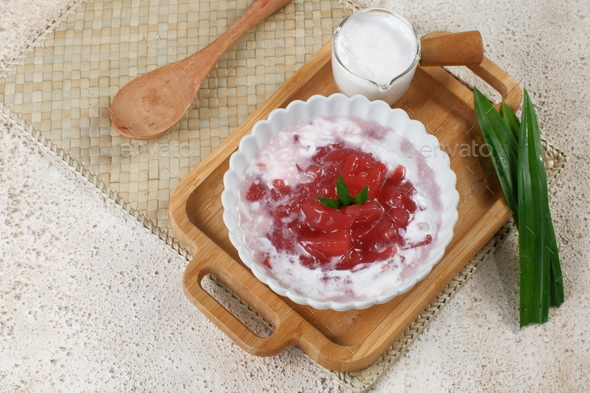 bubur sagu mutiara,Indonesian traditional sweet porridge for dessert ...