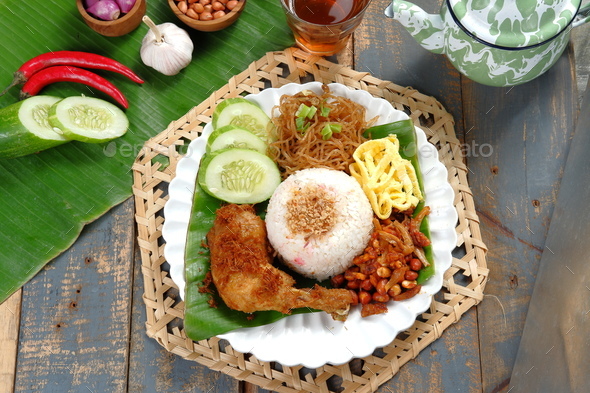 Nasi Uduk Betawi. Coconut flavored steamed rice dish from Betawi ...