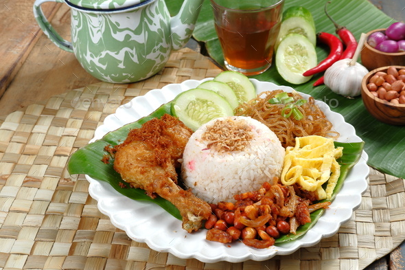 Nasi Uduk Betawi. Coconut flavored steamed rice dish from Betawi ...
