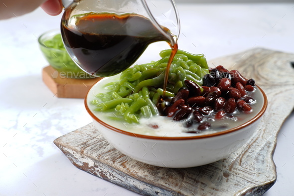 Malaysian Desserts Called Cendol. Cendol is Made From Crushed Ice Cubes ...