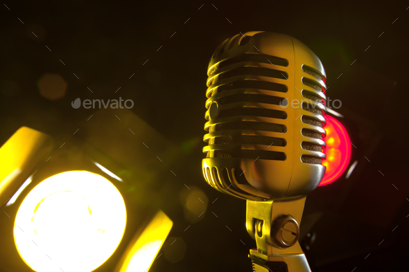 audio microphone retro style Stock Photo by FabrikaPhoto | PhotoDune