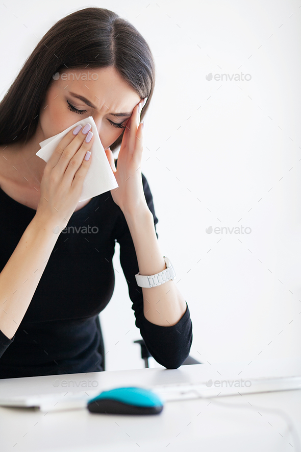 Pain. Ill Business Woman Suffering at Work Behind the Desk in Her ...