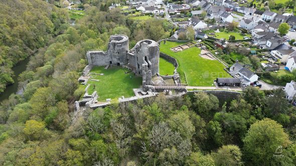 Bird's eye view of the historic Cilgerran Castle, located in Wales ...